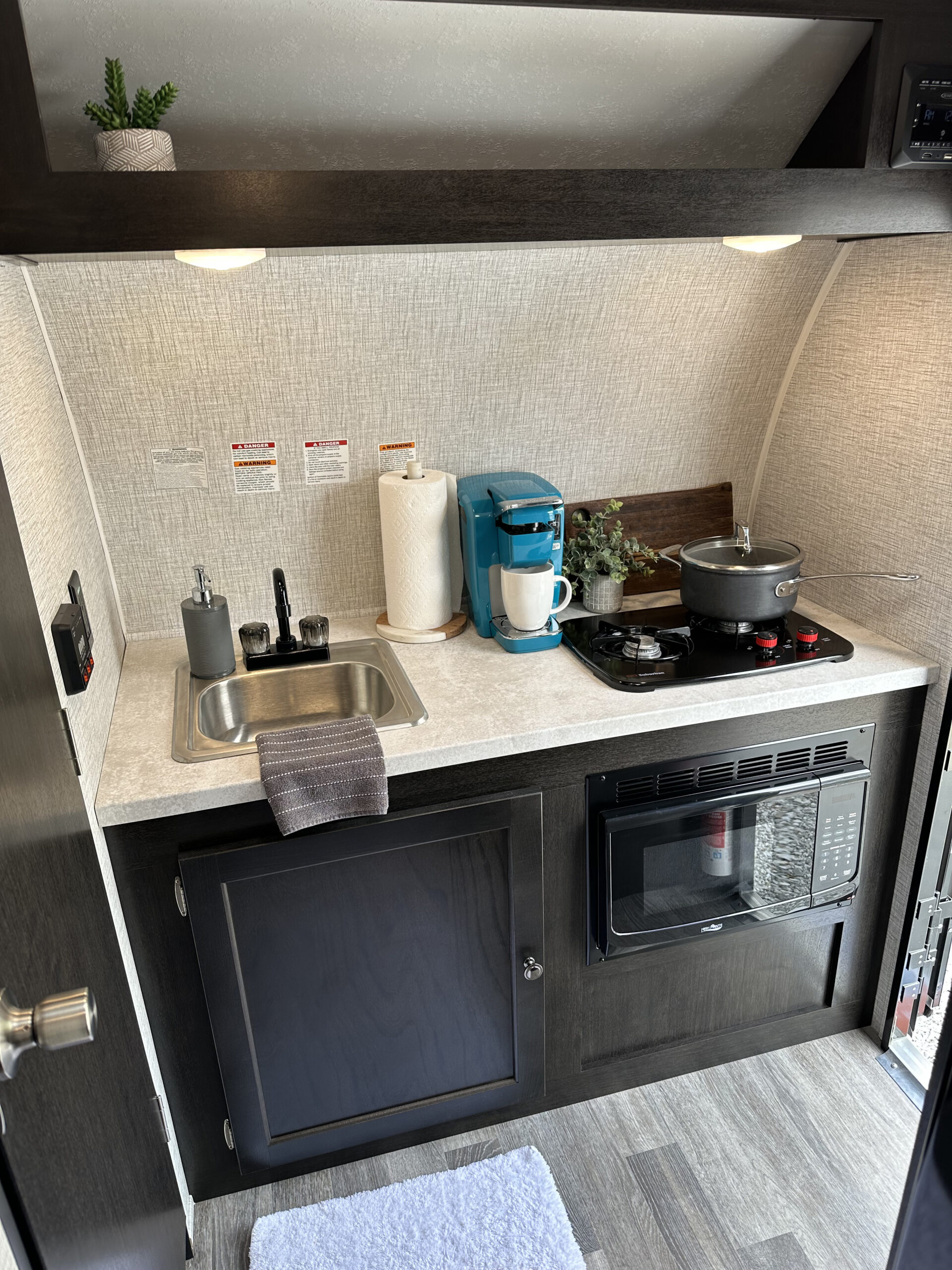 RV Rentals - Joyride RV Rental