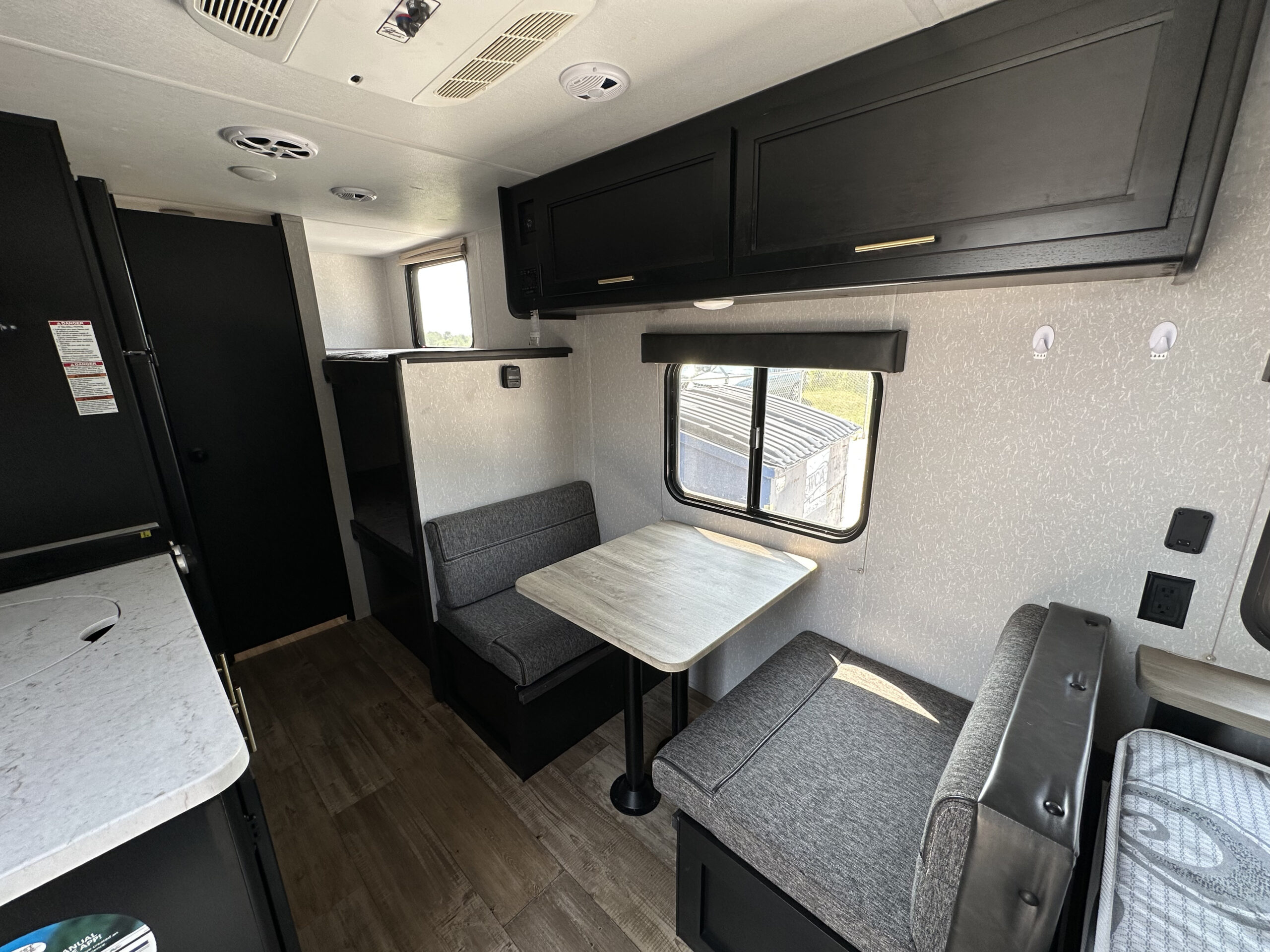 RV Rentals - Joyride RV Rental